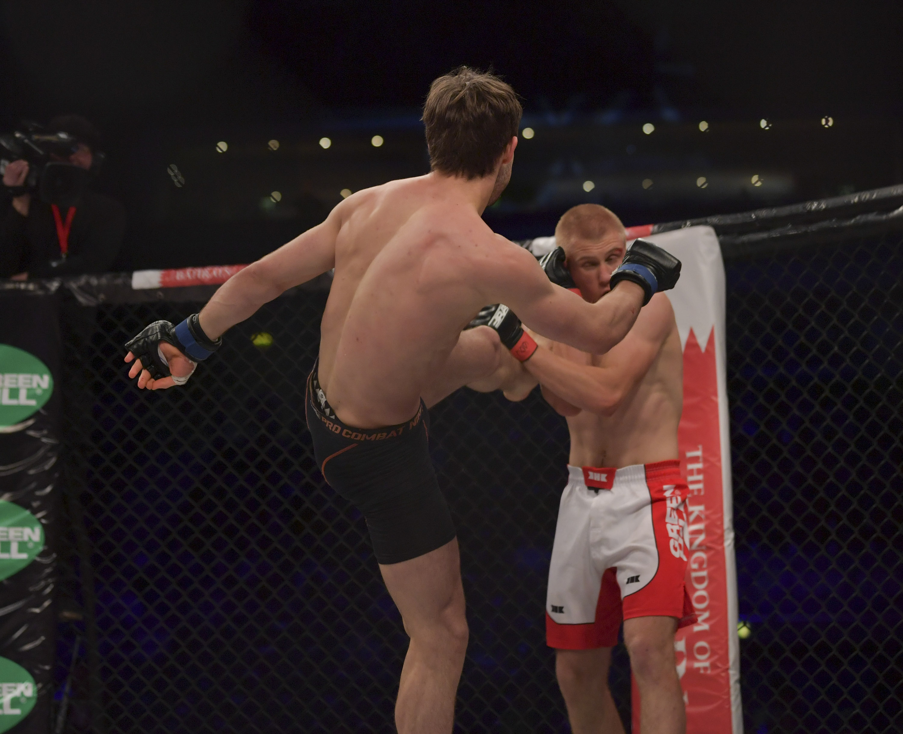 [PHOTOS] Sam Slater vs Piotr Tokarski at ‘Brave 13: Europe Evolution ...