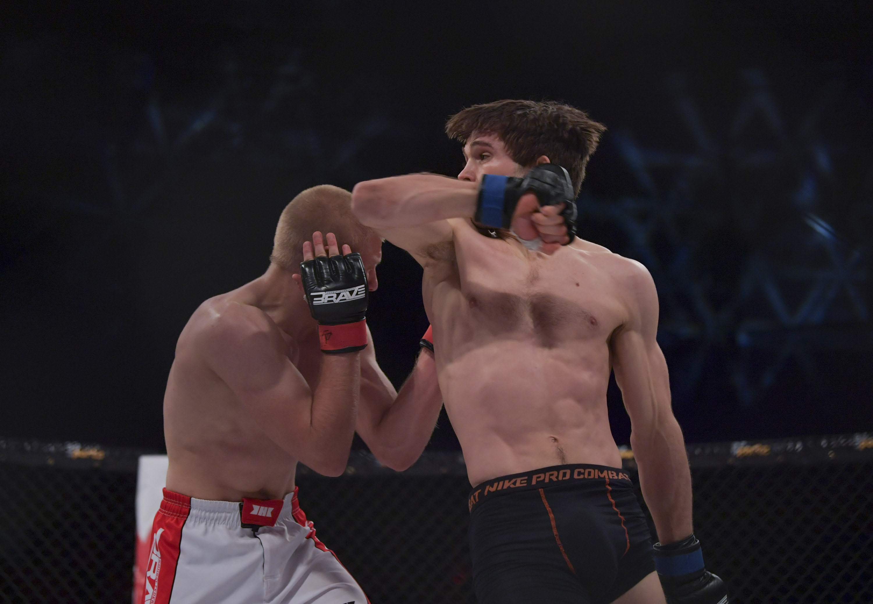 [PHOTOS] Sam Slater vs Piotr Tokarski at ‘Brave 13: Europe Evolution ...