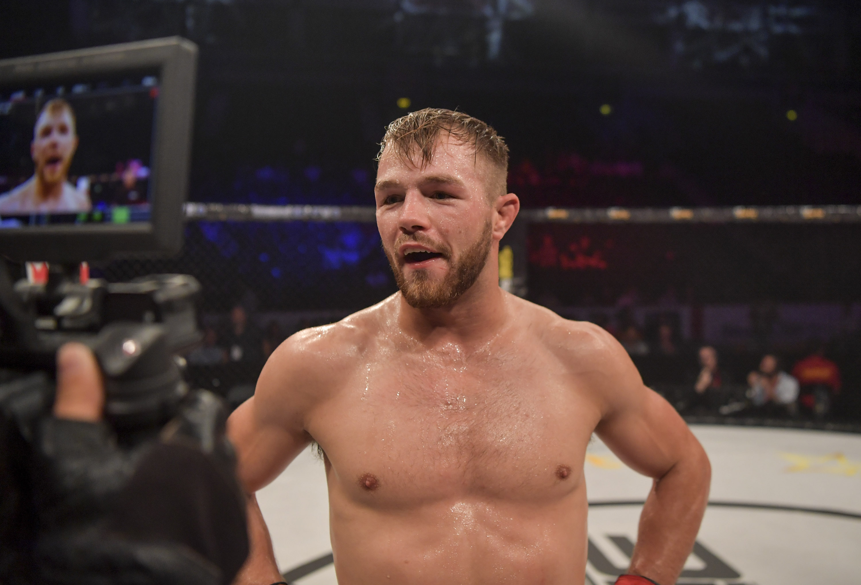 [PHOTOS] Benjamin Bennett vs Sebastian Kozok at ‘Brave 13: Europe ...