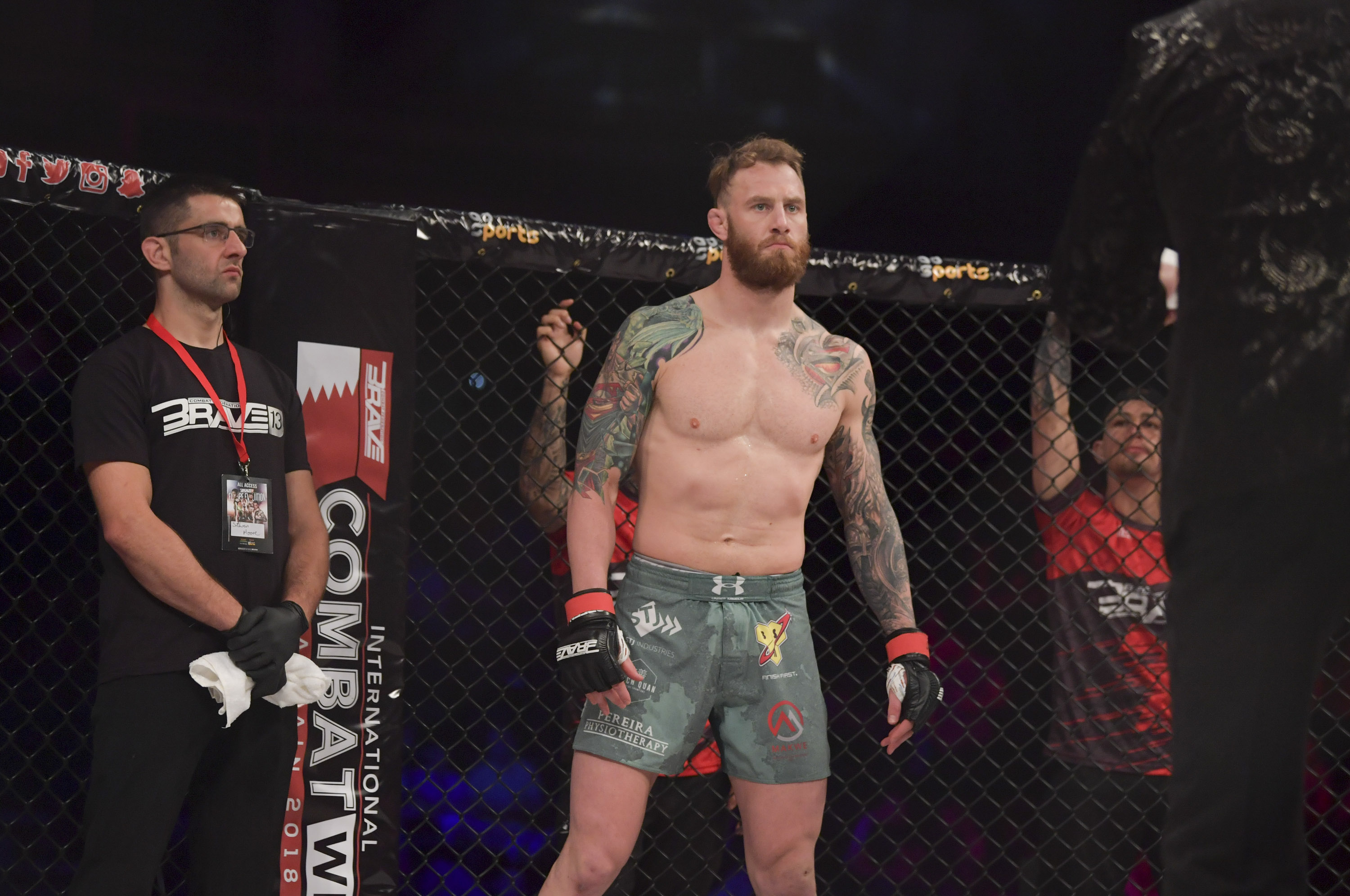 [PHOTOS] Chad Hanekom vs Dominic McConnell at ‘Brave 13: Europe ...