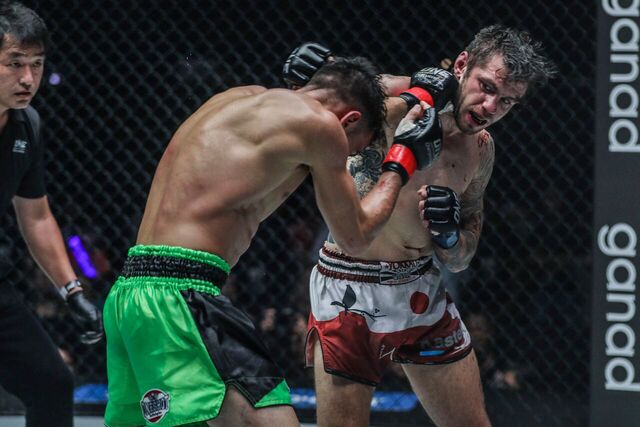 [PHOTOS] Joseph Lasiri vs Josh Tonna at ‘ONE: Pursuit of Greatness’ in ...