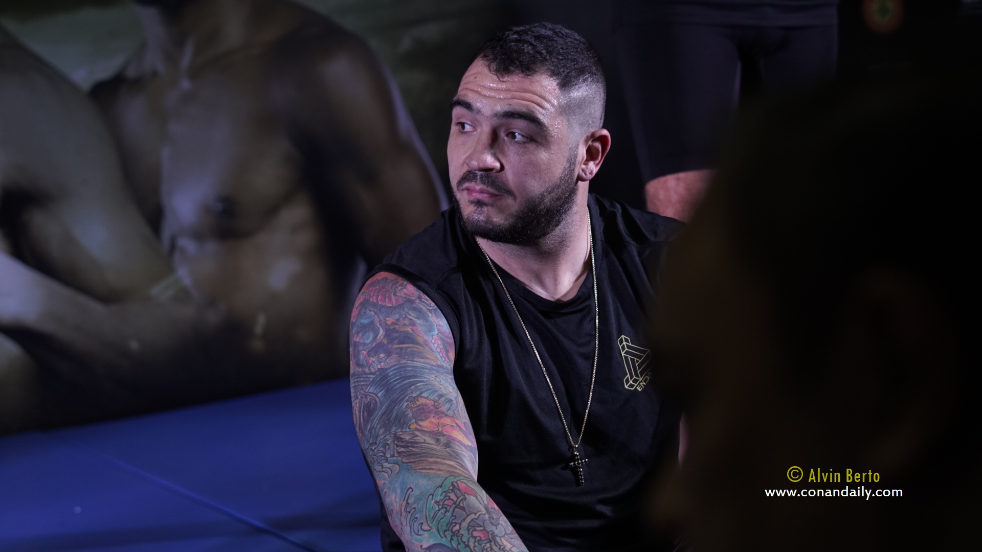 [PHOTOS] Brandon Vera, Mauro Cerilli face off at ‘ONE: Conquest of ...