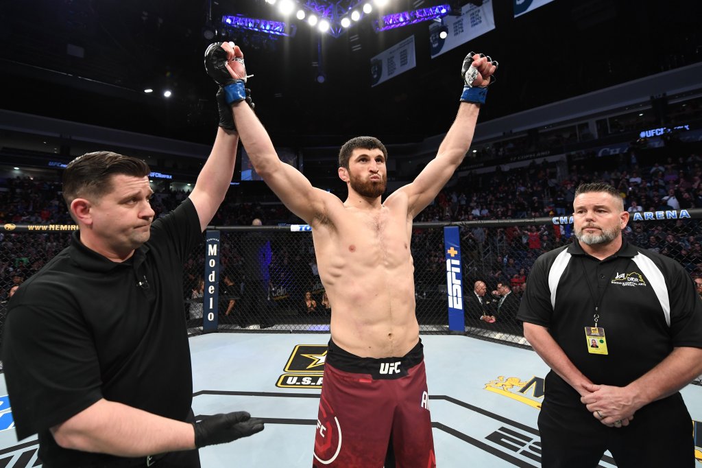 Ion Cutelaba professional MMA record: Moldovan fighter vs Dustin Jacoby ...