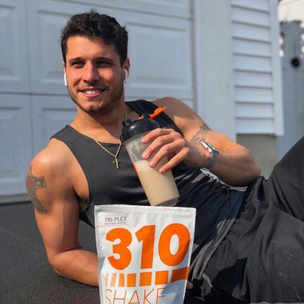 Cody Calafiore biography: 13 things about model, actor, real estate ...