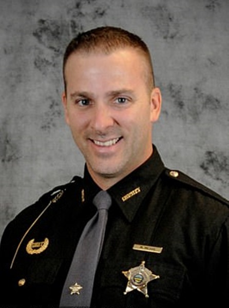 Michael Jason Meade biography: 13 things about cop who shot Casey ...