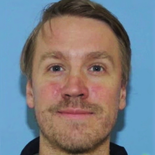 Aaron Christopher Kelly biography: 10 things about Richland, Washington ...